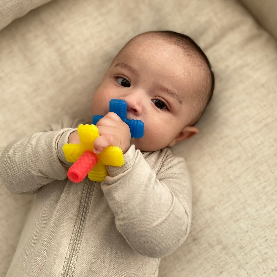 Teensy Tube Teether – PeekaBoo Online